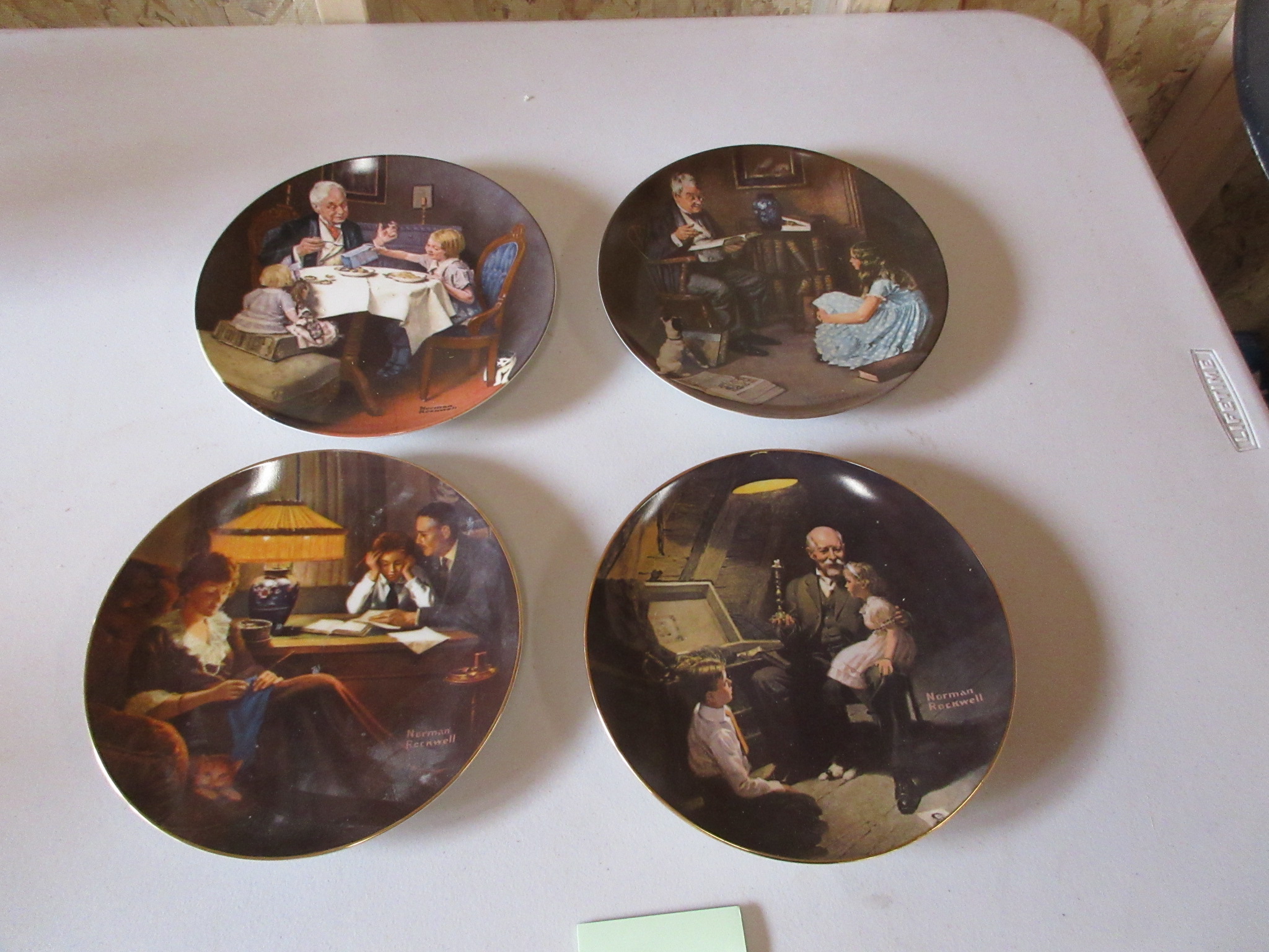 LOT 158 Normal Rockwell Plates – Sathers Auctions